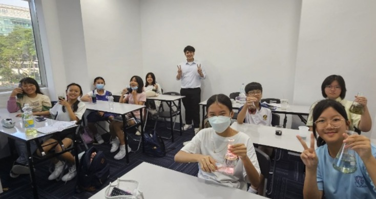 Flying Cape - Sec 3 Science Sat Session